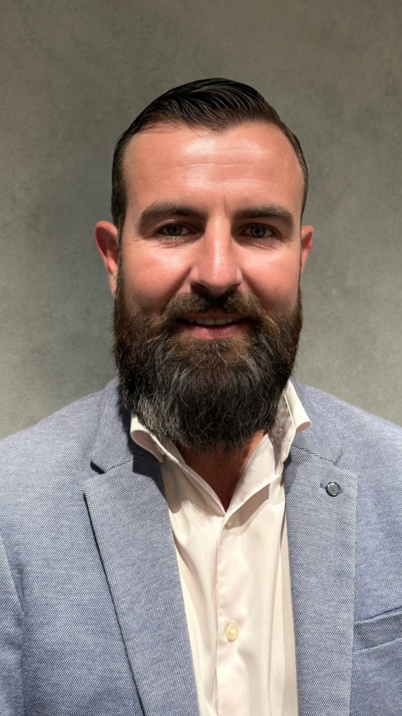 Chris Edwards joins the Pride as Head of Professional Lines - Lion ...